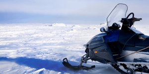 New to Snowmobiling? A Beginner’s Guide (9 Basic Tips)