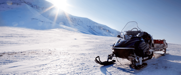 New to Snowmobiling? A Beginner’s Guide (9 Basic Tips)