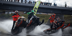 Snowmobile on Water (Watercross): A Definitive Guide