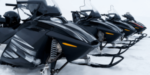 New to Snowmobiling? A Beginner’s Guide (9 Basic Tips)